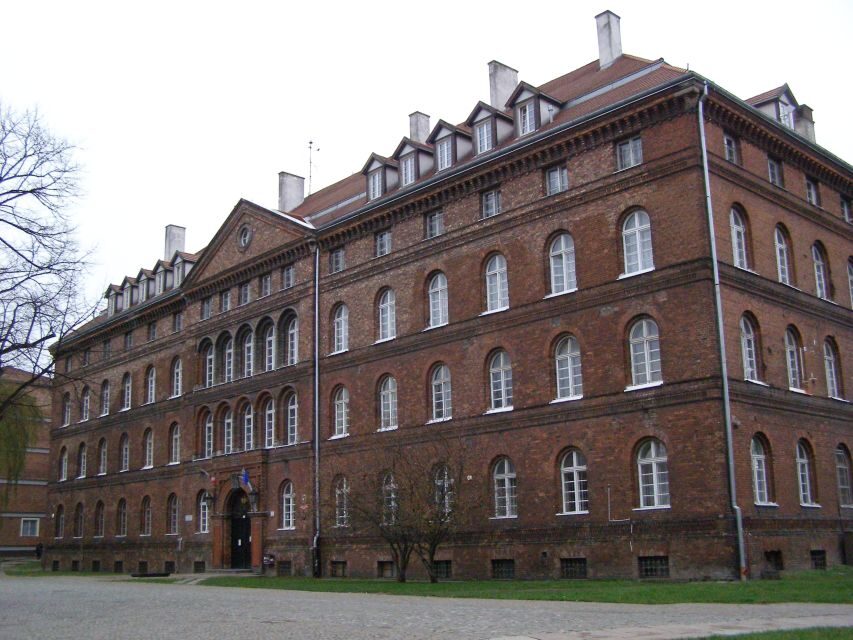 Gdansk Private WWII Tour with Museum of the Second World War - Exploring the Tour: A Step-by-Step Breakdown