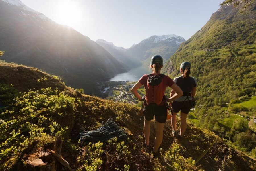 Geiranger: Rappelling tour with epic view - The Value of This Experience