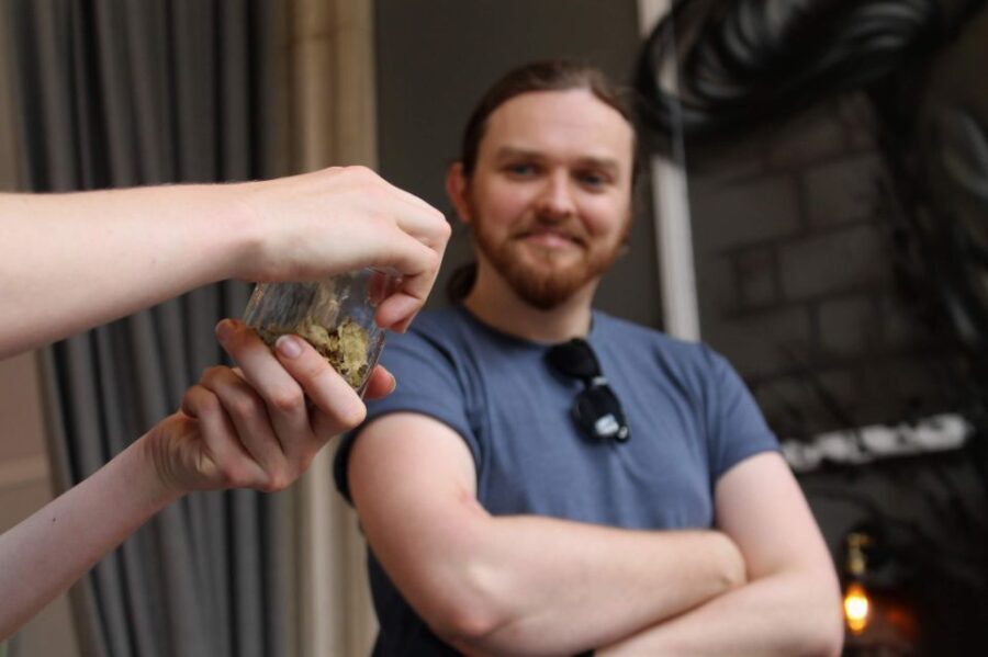 Glasgow: Walking Tour With Beer Tasting - A Deep Dive into the Tour Experience