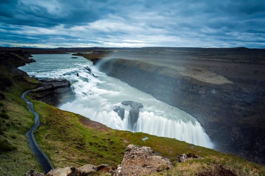Golden Circle & Secret Lagoon & Friðheimar - PRIVATE TOUR - Analyzing the Value