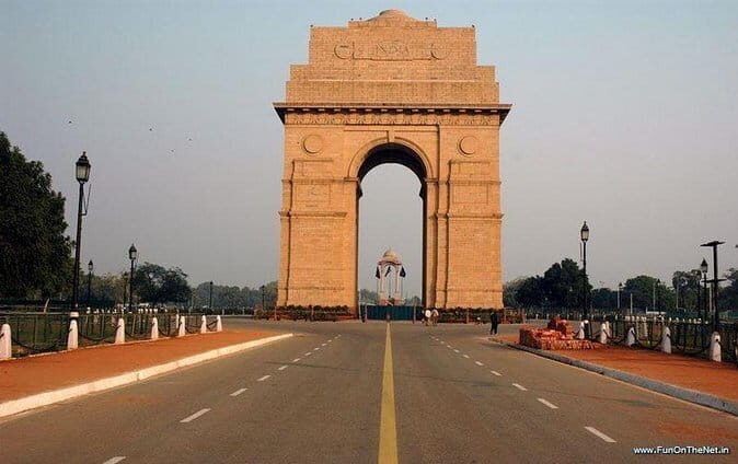 Golden Triangle India Tours 2 Nights 3 Days - Day 2: Fatehpur Sikri, the "Ghost City"