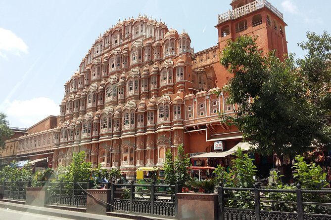 Golden Triangle Tour 4 Days included Accommodation - Who Will Love This Tour?