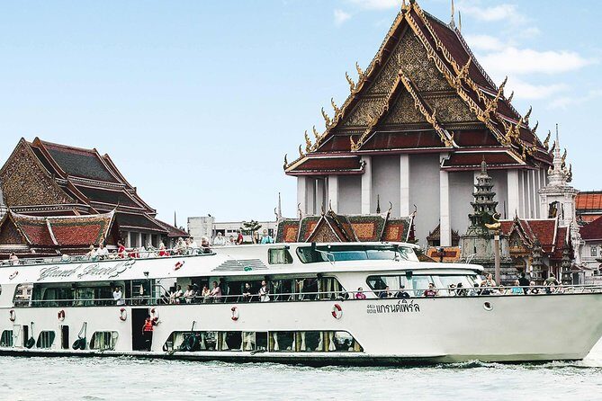 Grand Pearl Dinner Cruise: Dining & Live Performances - Practical Details and Tips