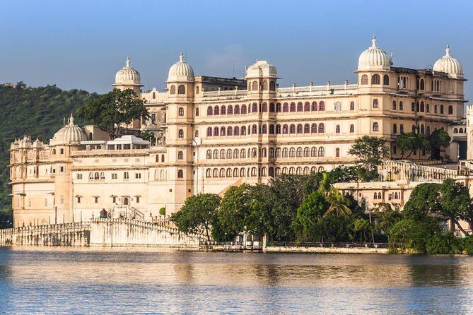 Guided Udaipur Tour With Drop Off To Jodhpur Next Day. - What’s Included and What’s Not