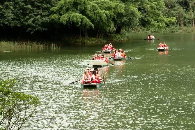 Ha Noi - Ninh Binh (Hoa Lu - Trang An - Mua Cave) - Transportation and Comfort