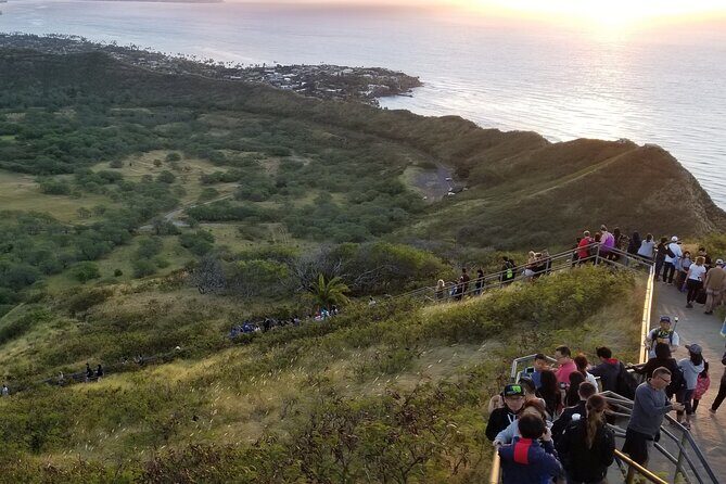 Half-Day Hiking Tour to Diamond Head and Makapuu Lighthouse - Detailed Review of the Tour Experience