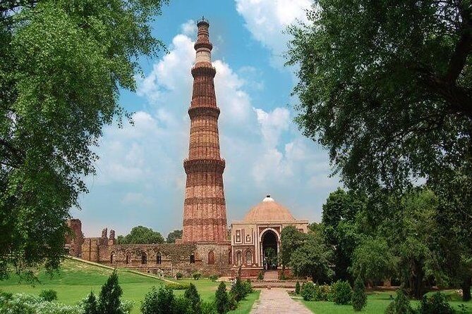 Half-Day Tour of Delhi Old and New - Transportation & Comfort: Why It Matters