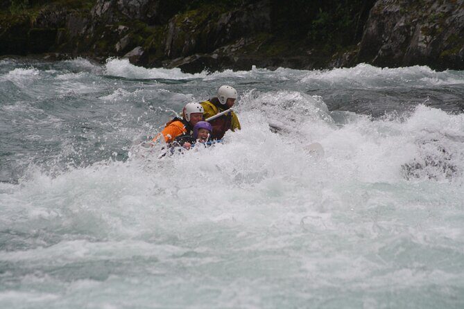 Half Day Two Canyon Six Mile Creek Whitewater Rafting - Who Should Consider This Tour?