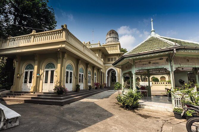 Halfday Private Muslim Selfie Sights Tour with Halal Lunch - What Sets This Tour Apart