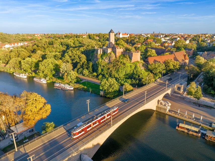 Halle (Saale) : Die Stadtrundfahrt mit dem Halle-Hopper - The Value of the Halle-Hopper Experience