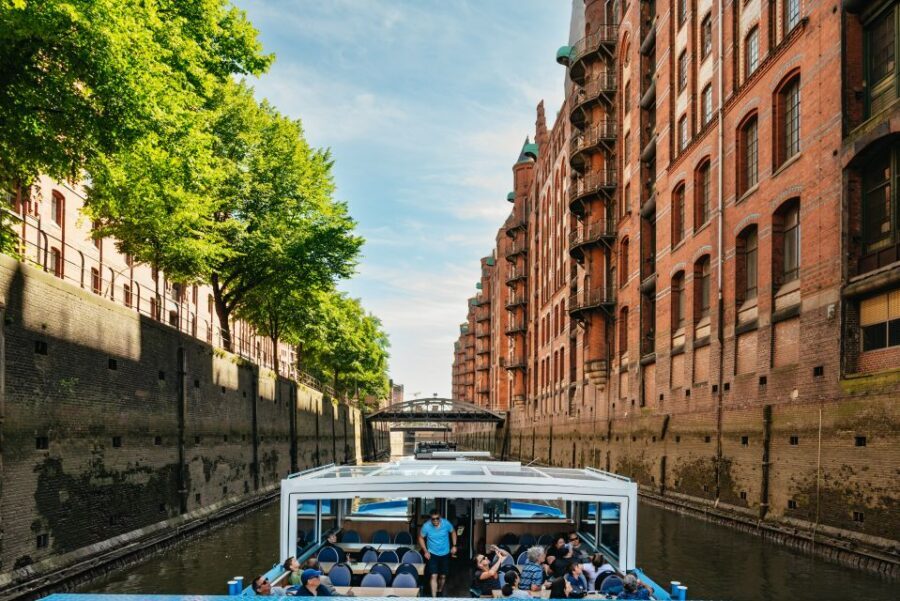 Hamburg: 1.5-Hour Harbor and Speicherstadt Day Cruise - What the Reviews Say