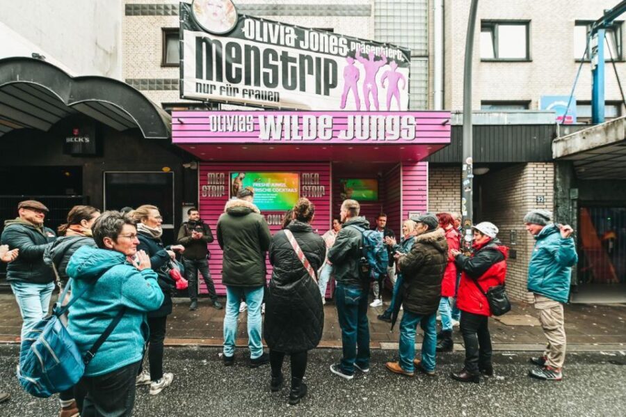 Hamburg: Reeperbahn & St Pauli Guided Tour with Kiez Insider - The Itinerary: A Walk Through Hamburg’s Reeperbahn & St. Pauli