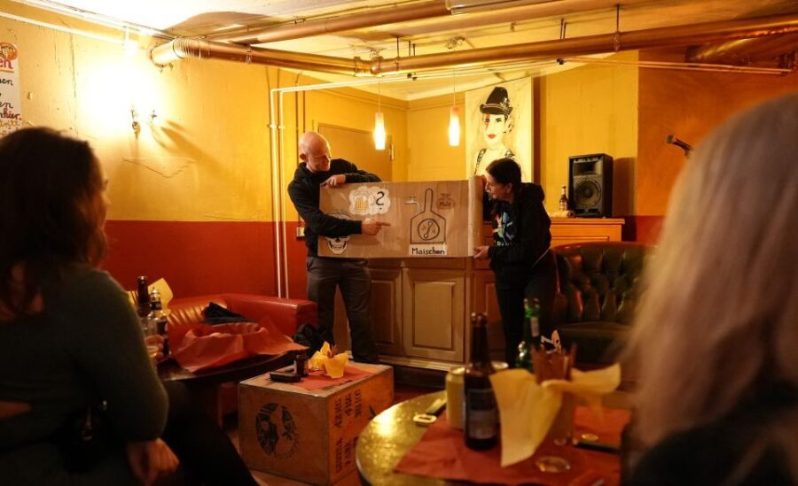 Hamburg: St. Pauli District and Beer Tour - Exploring the Itinerary: What Makes Each Stop Special