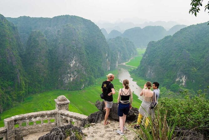 Hanoi Ninh Binh Lan Ha Bay 4 Days 3 Nights Package Tour - Who Would Love This Tour?