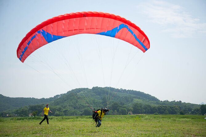 Hanoi Paragliding COMBO: Tandem paraglide + course (full-day) - What Makes the Experience Special?