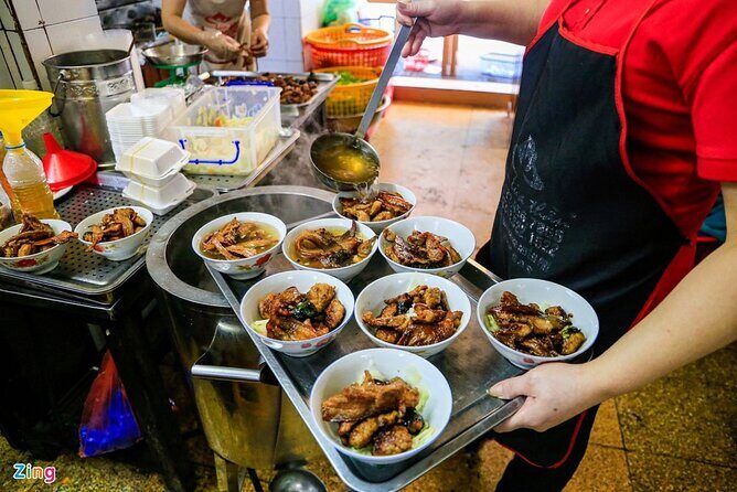 Hanoi The Best Street Food Experience | VEGETARIAN OPTION - Why You Should Consider This Tour
