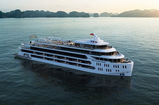 Hanoi to Halong Bay: Luxury Full-Day Luna Cruise Premium Tour - What Travelers Say