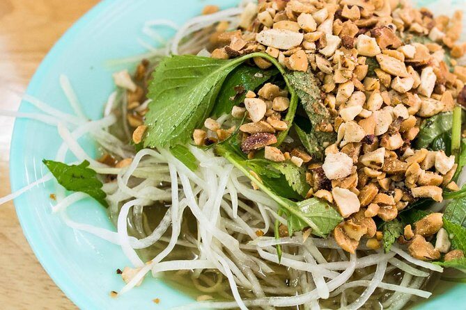 Hanoi Vegetarian Food Tour by Motorbike or Walking Option - The Food and Sightseeing Balance