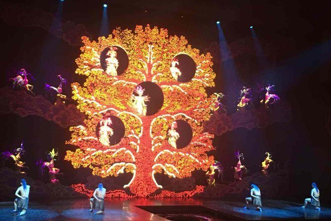 Happy Valley and Golden Mask Show Private Tour - A Detailed Look at the Tour Experience