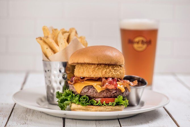Hard Rock Cafe Myrtle Beach - What the Reviews Say