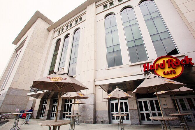 Hard Rock Cafe Yankee Stadium - Who Will Enjoy This Experience?