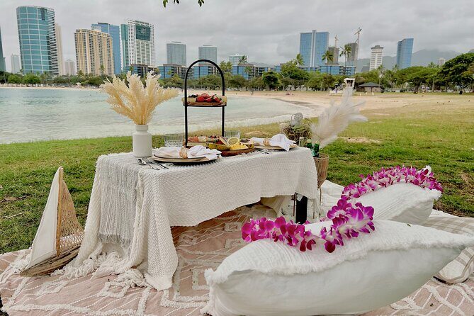Hawaii Beach Picnic Date - Meeting Points and Practical Details