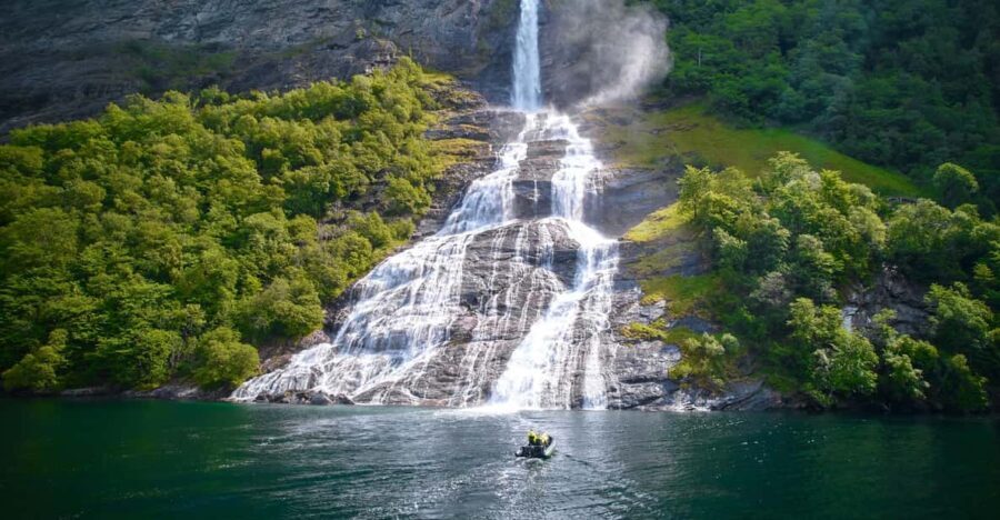 Hellesylt: Guided Geirangerfjord Boat Tour - An In-Depth Look at the Guided Geirangerfjord Boat Tour
