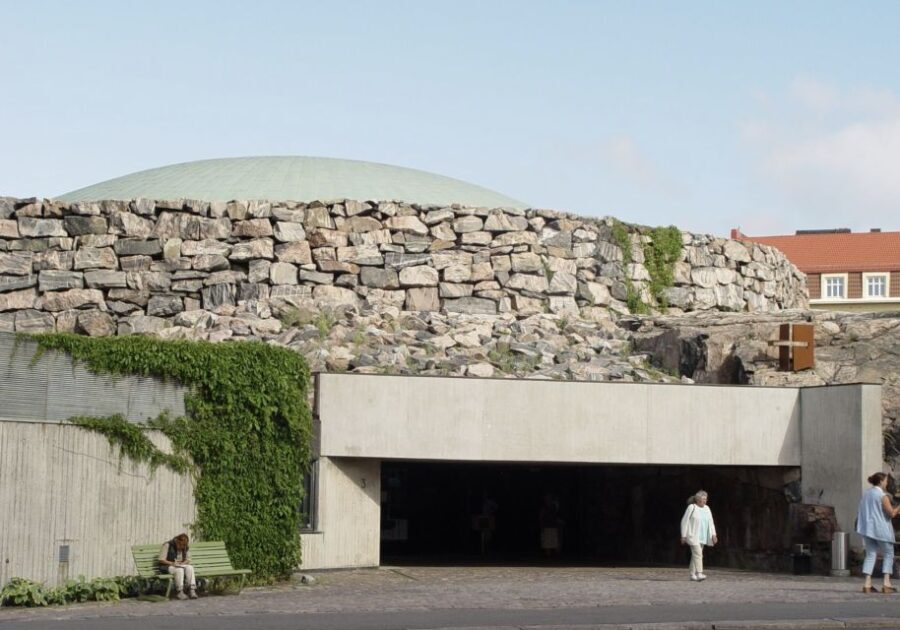 Helsinki: City Center Highlights Guided Minivan Tour - Analyzing the Value