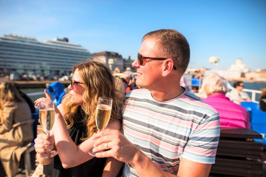 Helsinki: Hop-On Hop-Off Bus and Sightseeing Boat Tour - Who Should Consider This Tour?