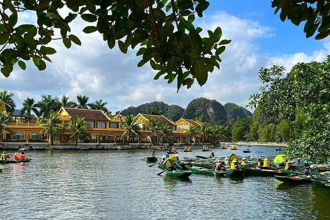 Hidden Gems Ninh Binh Luxury Tour: Tam Coc, Hoa Lu, Local Family - The Sum Up