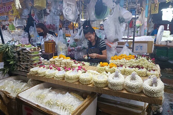 Hidden Gems of Bangkok Walking Tour (Private) - Marveling at Wat Ratchanatdaram (Loha Prasat)