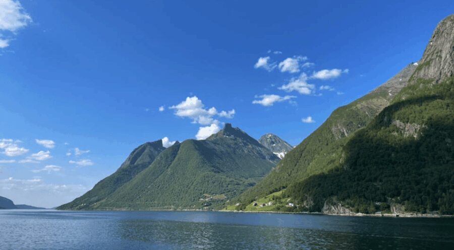 Hjørundfjord Fjord Cruise Afternoon Øye-Ålesund one way - The Sum Up: Who Will Love This Experience?