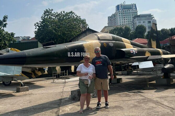 Ho Chi Minh Shore Excursion: Private Historic Saigon & Food Tour - What Reviewers Are Saying