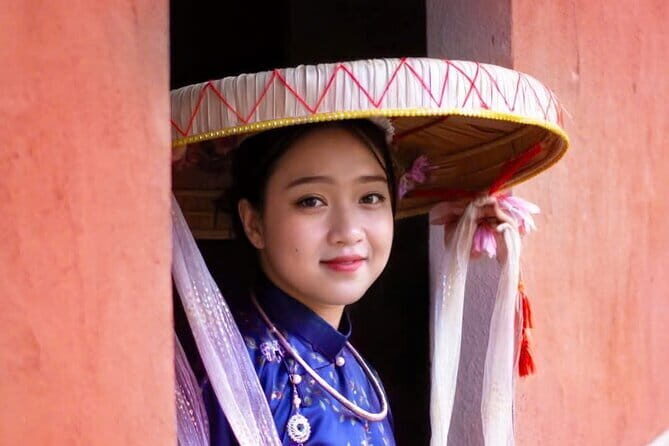 Ho Chi Minh Styled Photoshoot Tour With Makeup, Photographer - Who Should Consider This Tour?
