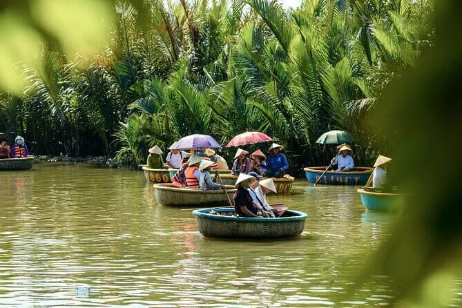 Hoi an Ancient Town Coconut Boat Tour - How the Experience Comes Together