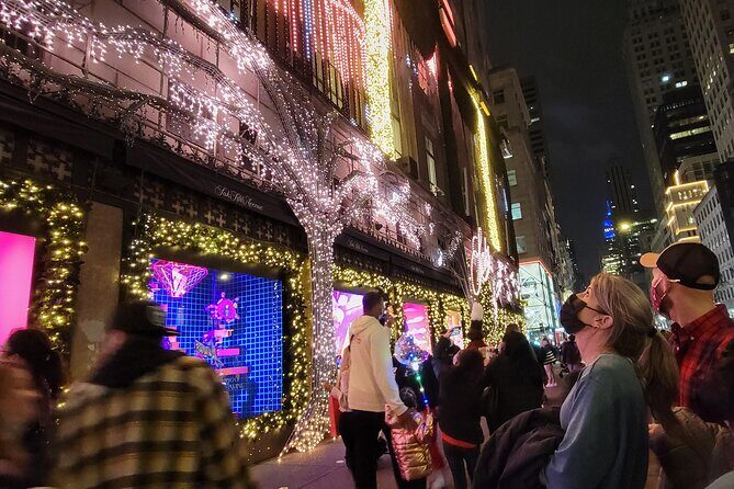 Holiday Lights Extravaganza Walking Tour - Why This Tour Is a Great Choice