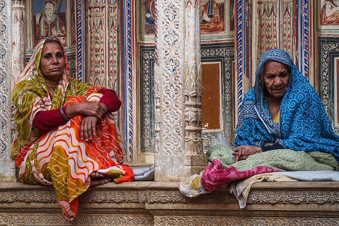 Holy North India & Nepal Journey - Transportation and Accommodation