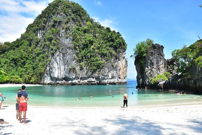 Hong Islands Full-day Tour from Krabi with Lunch - Discovering the Hong Islands — A Closer Look