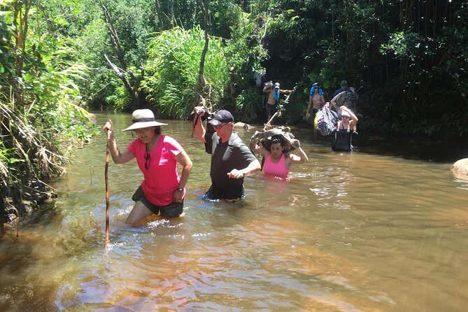 Huakai Iki - Little Hiking Adventure - Transportation and Logistics