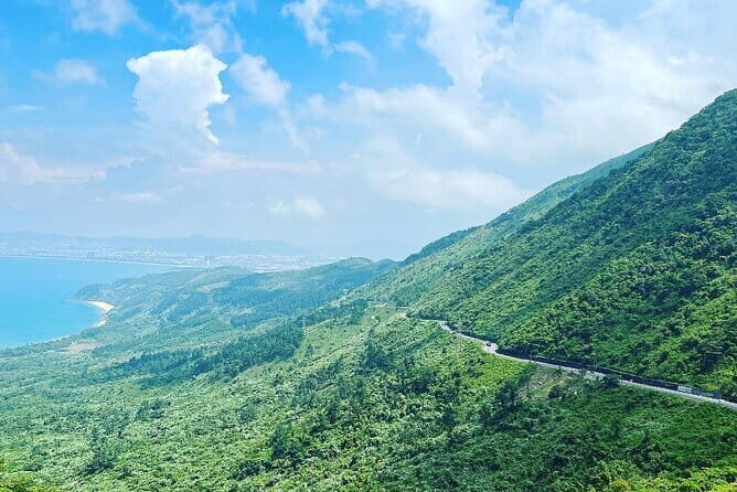 Hue to Hoi An via Hai Van Pass with English Guide & Scenic Stops - Who Is This Tour Best For?