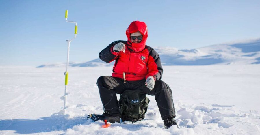 ICE FISHING experience - What to Expect from the Ice Fishing Tour