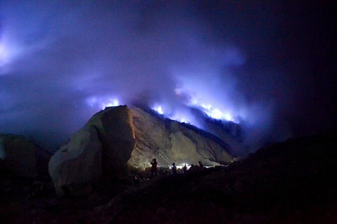 Ijen Crater Sharing Tour - Starting Point and Early Morning Pickup