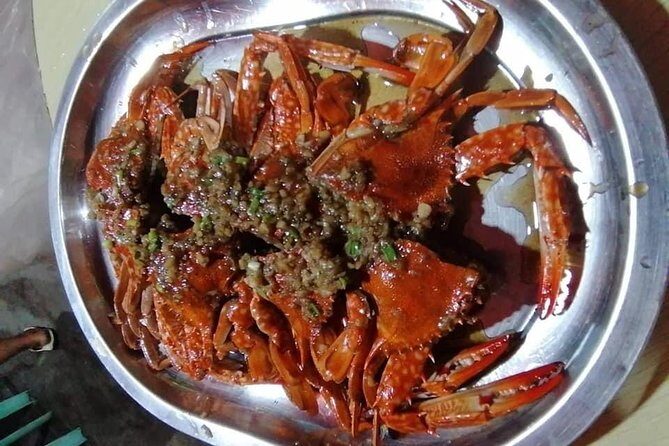 Iloilo Fishing Port Tour and Local Market Food Trip (Fresh from the Sea) - Exploring the Iloilo Fishing Port and Market Scene