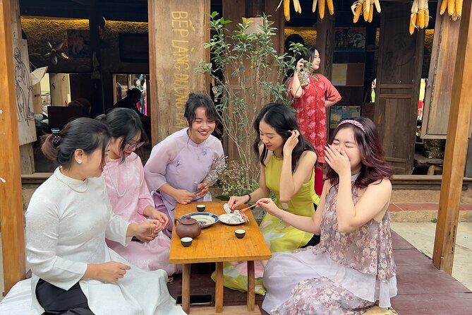 Instagram Tour Duong Lam Ancient Village with Train Street Visit - Flexibility and Personal Attention