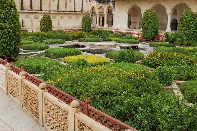 Jaipur: Discover Pink City on TukTuk (Guided Tour & Food Tasting) - Value for Money