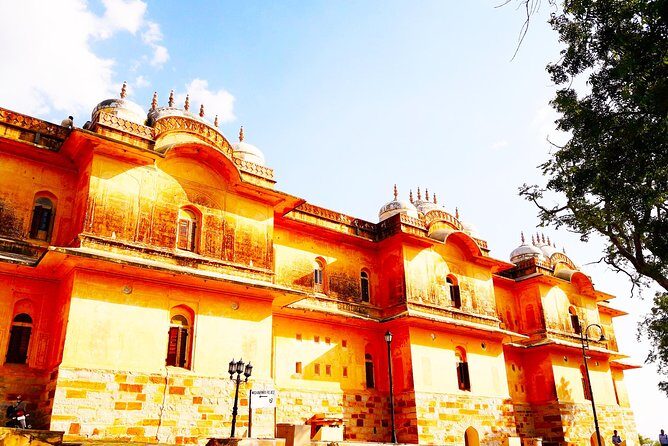 Jaipur Overnight Tour from Agra - Evening Cultural Immersion at Chokhi Dhani