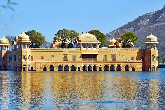 Jaipur Sightseeing Day Trip With Tour Guide - The Experience and What Travelers Say
