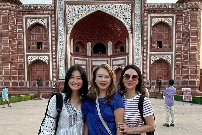 Jaipur to Taj Mahal Agra Day Tour with Sunrise or Sunset View - A Historic Walk in Fatehpur Sikri