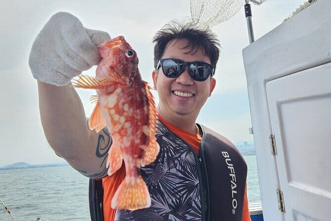 Jeju Hidden Gem Sea Boat Fishing Tour with Lunch - The Sum Up