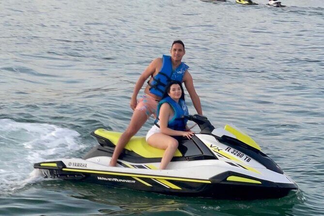 Jetski tour around the biscayne bay and the millionaire row - The Experience in Detail: What Travelers Can Expect